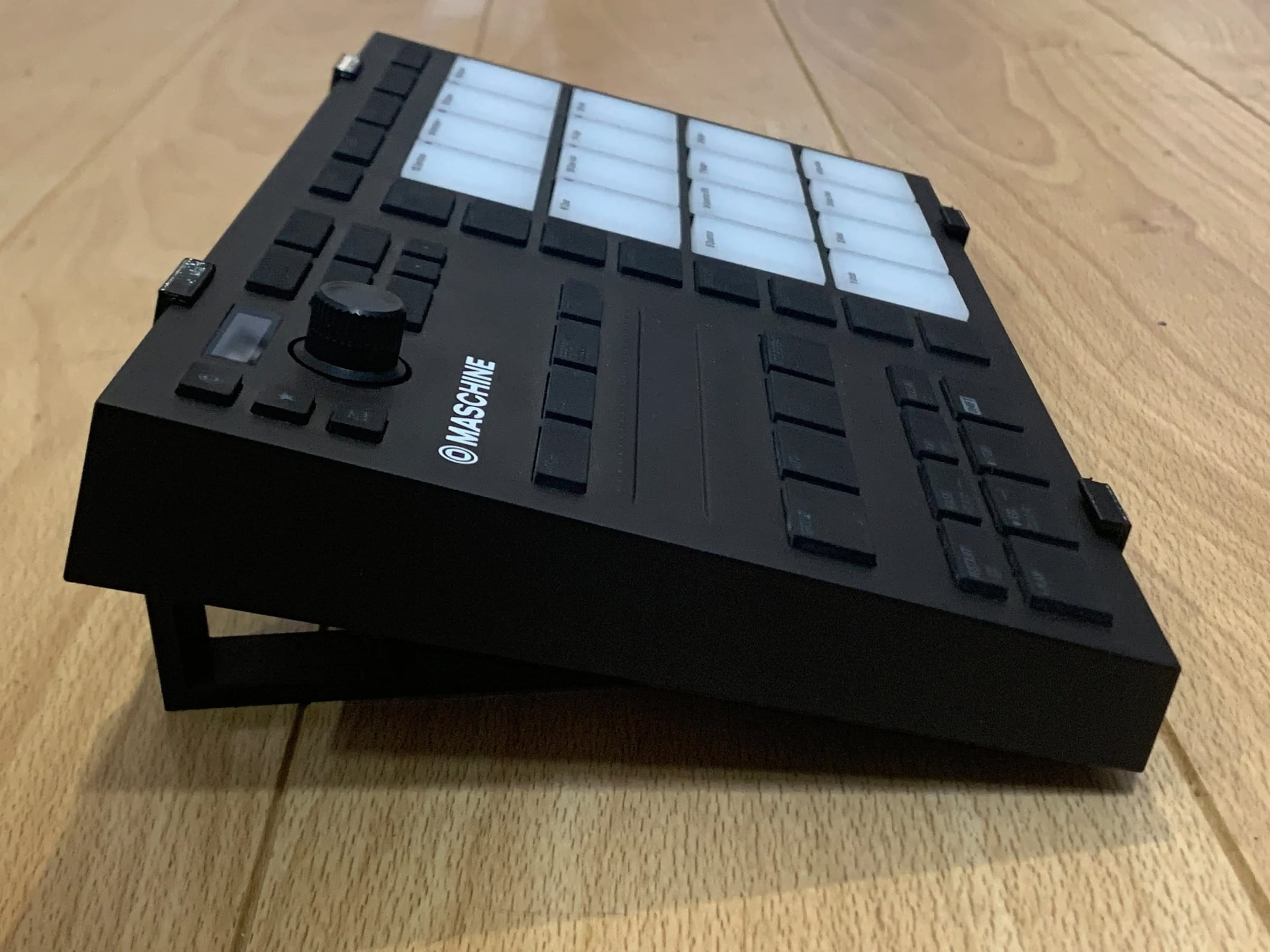Native Instruments Maschine Mikro Review: Power in a Compact Package